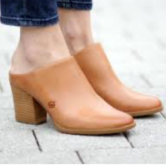 Born | Shoes | Born Womens Mules 75 Brown Comfort Tan Leather Slip On ...